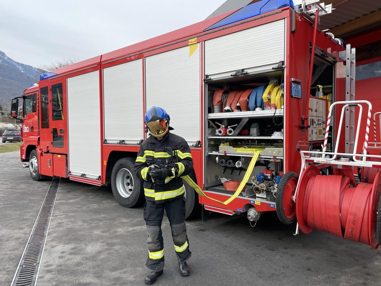 CIMO compte le seul corps de sapeurs pompiers professionnels en Valais ...